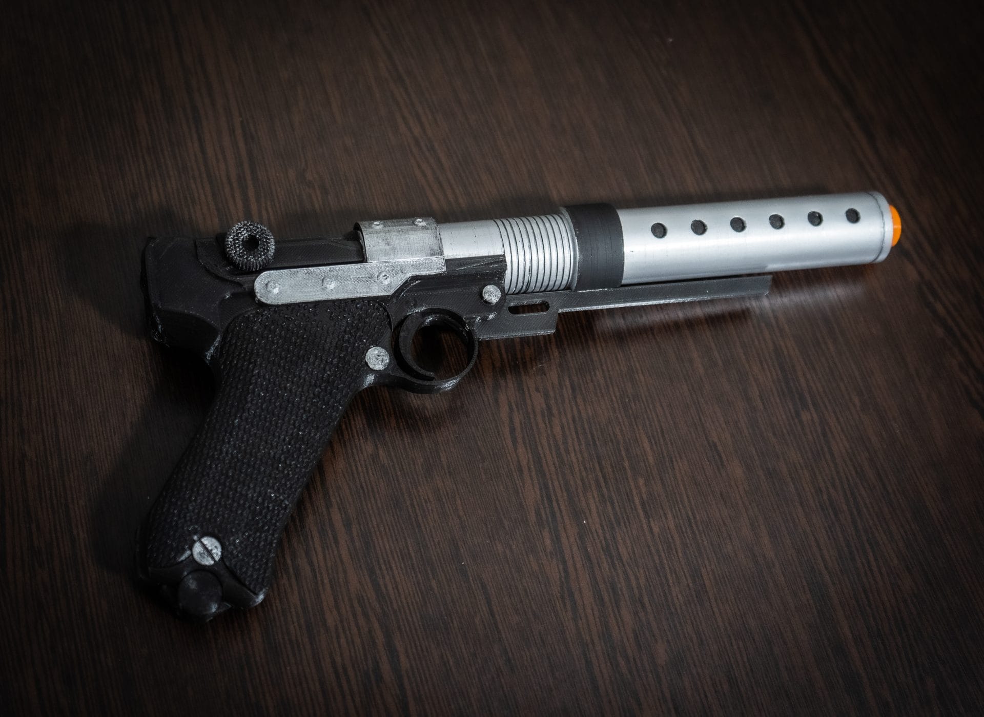 Jyn Erso A-180 Blaster Pistol Replica| Star Wars Cosplay - Crealandia