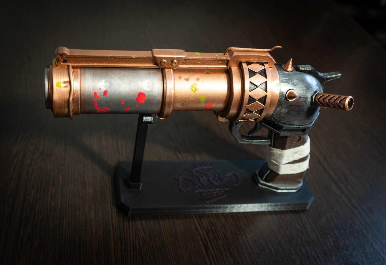 Jinx Gun Cosplay Prop – League of Legends Arcane Weapon - Crealandia