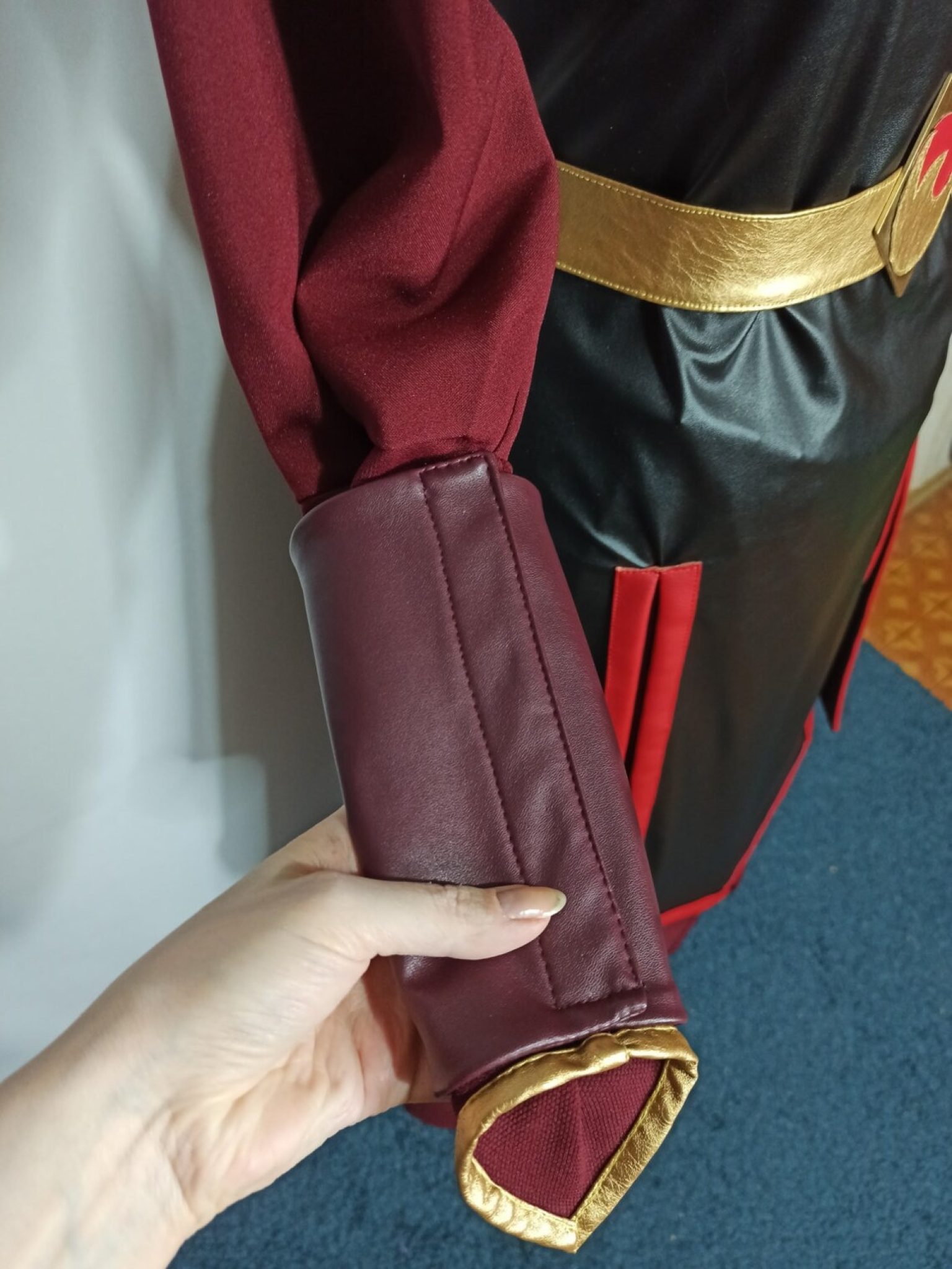 Azula from Avatar cosplay costume - Crealandia