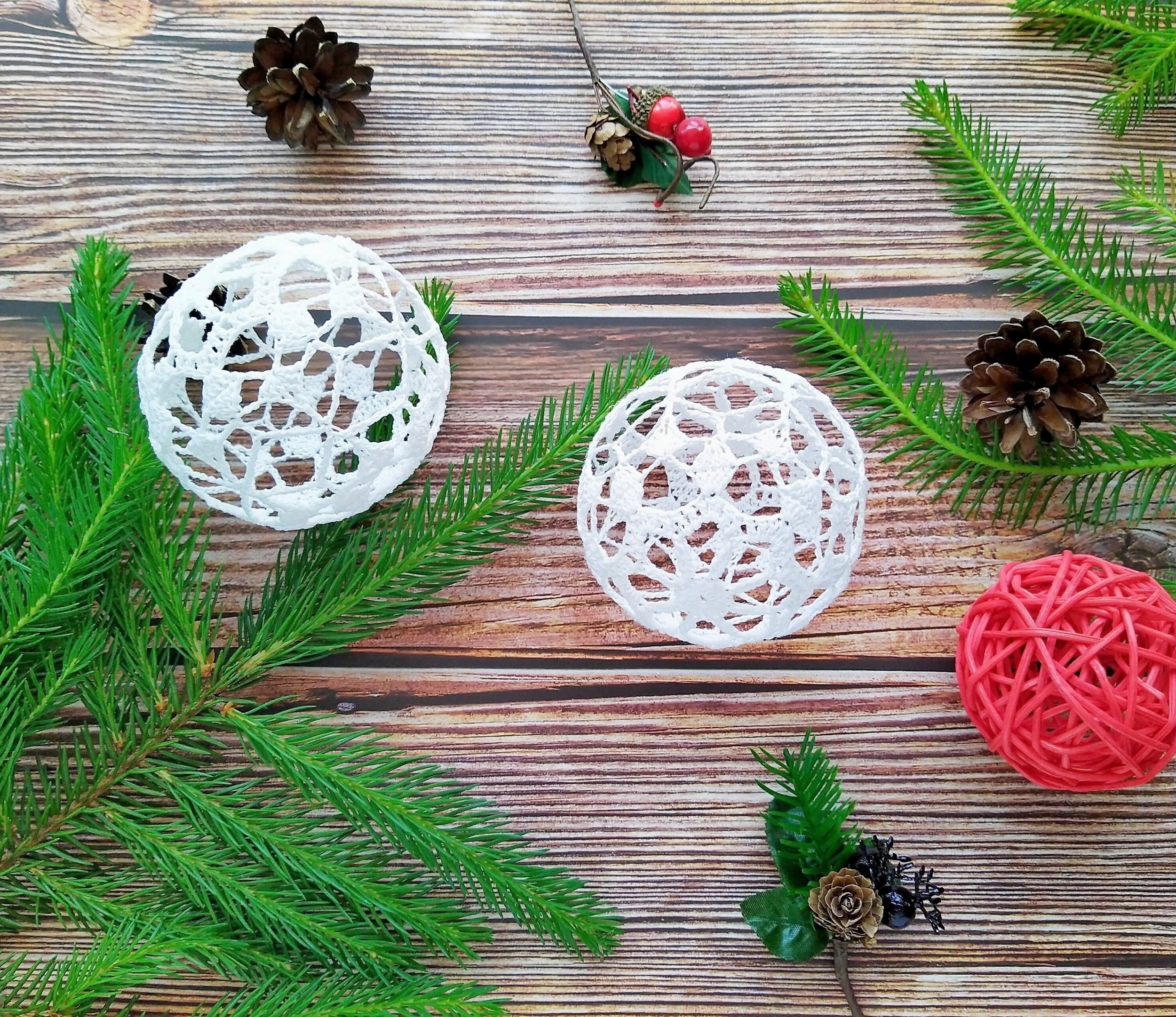 3d Christmas ornament patterns - Lace Christmas balls tree