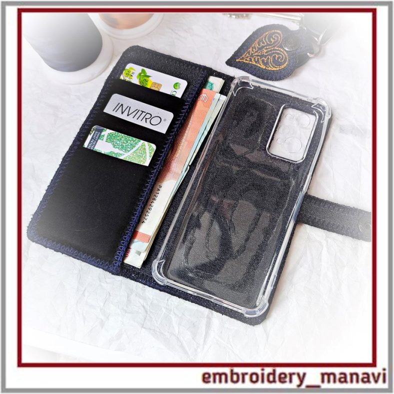 In the hoop machine embroidery design smartphone case.