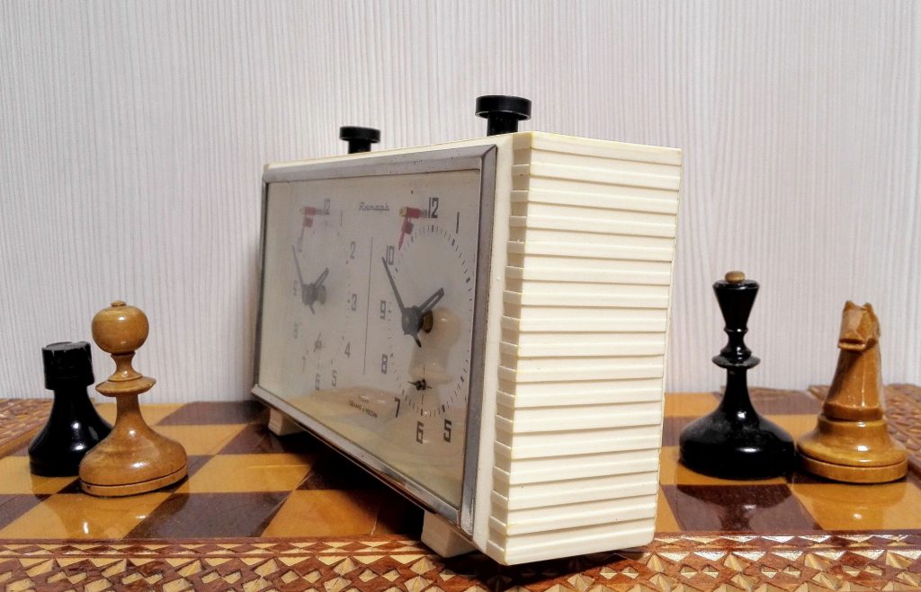 Antique Soviet Chess Clock Jantar.Old Mechanical Chess Clock