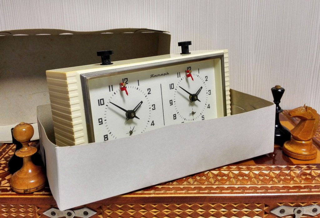 Antique Soviet Chess Clock Jantar.Old Mechanical Chess Clock