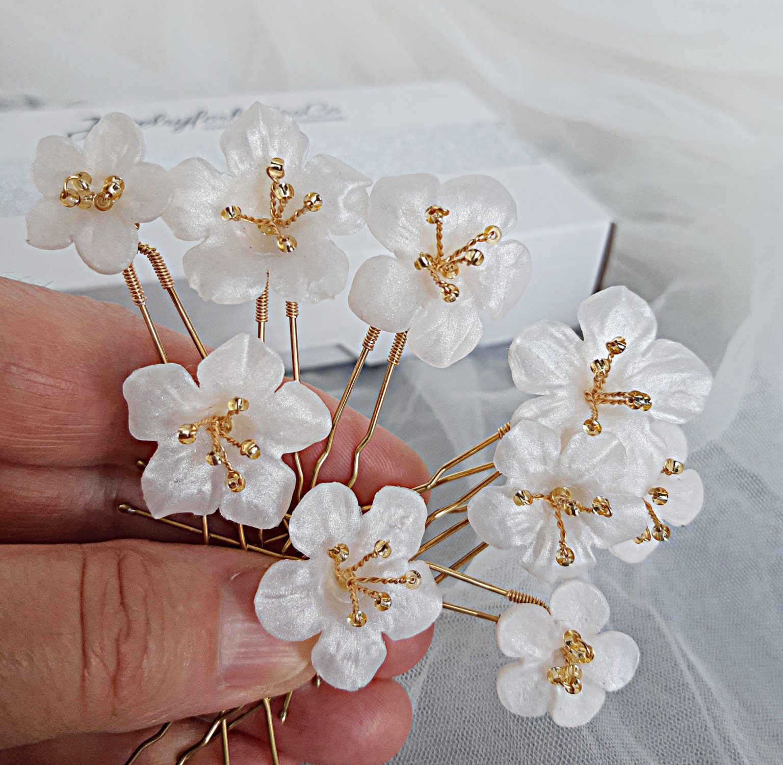 Small flower hair pins set Floral bridal hair pins