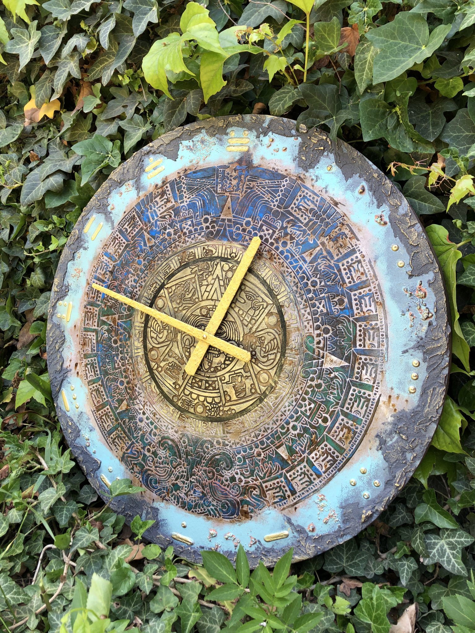 Mayan aztec calendar large wall clock - Crealandia