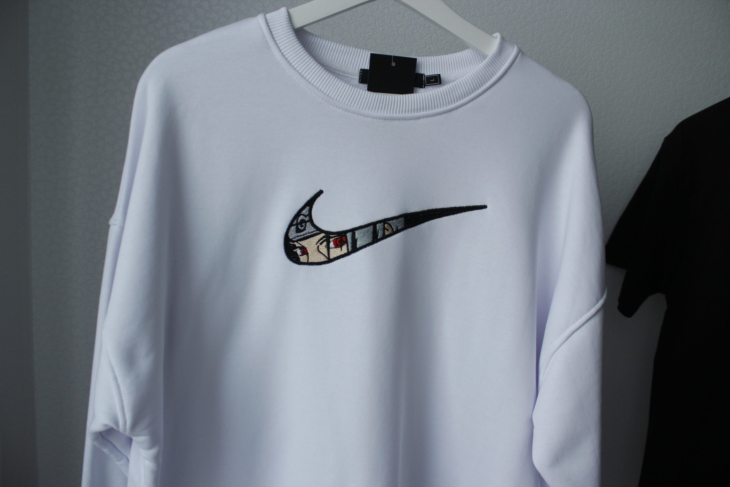 Itachi Nike Embroidery Design, Naruto anime file dst pes, 3 sizes ...