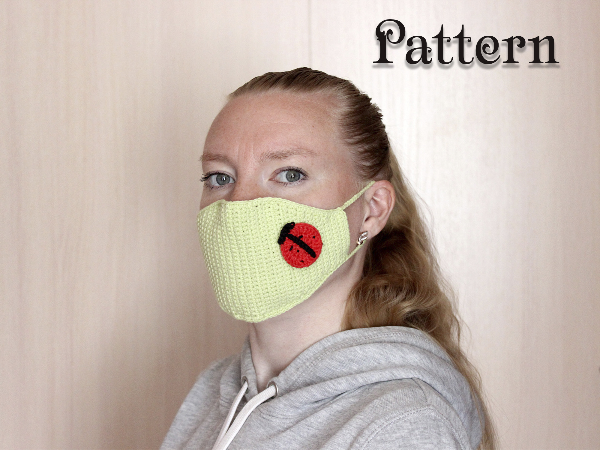 Cute face mask crochet pattern - Crealandia